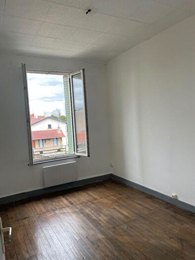 Appartement à vendre - Lyon e  - 3 pièces - 1 chambre