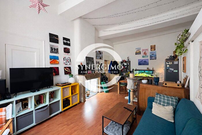 Appartement à louer - Saint Augustin, Tauzin, Alphonse Dupeux, Bordeaux - 3 pièces - 2 chambres