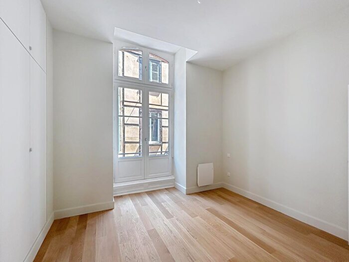 Appartement 4 pièces à Toulouse, Les Carmes-Esquirol, à louer