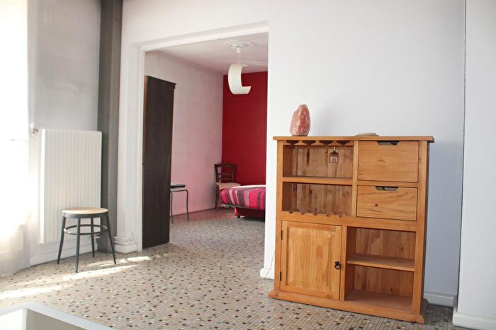 Appartement 4 pièces à vendre - Villeurbanne, Perrallière