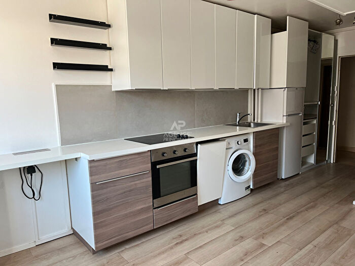 Saint-Germain-en-Laye, Alsace, Péreire : Appartement 1 pièce à vendre