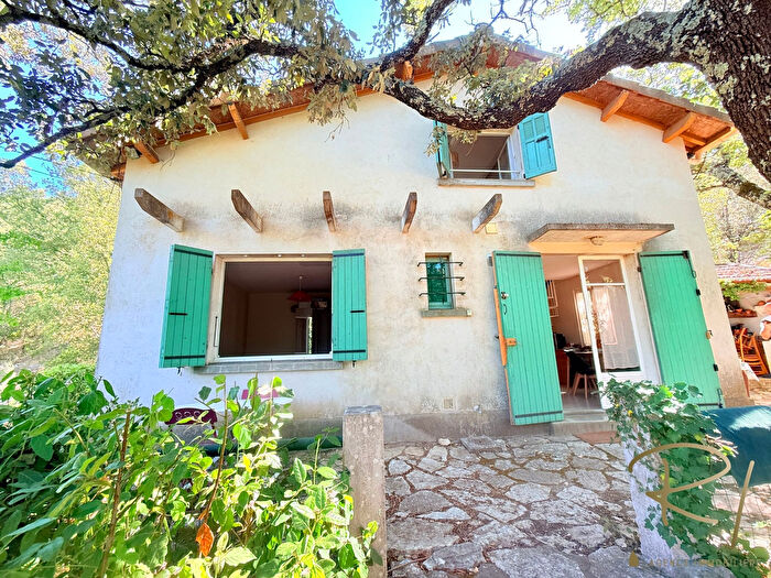 Montclus - Maison 3 pièces à vendre