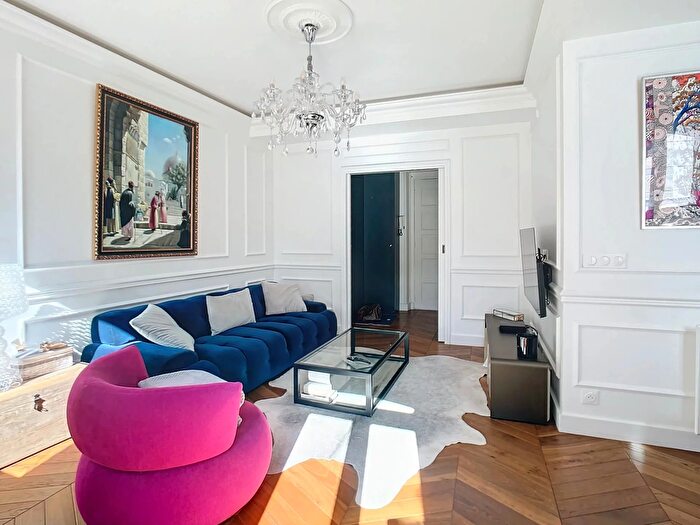 Appartement à vendre - Évian-les-Bains - 3 pièces - 2 chambres