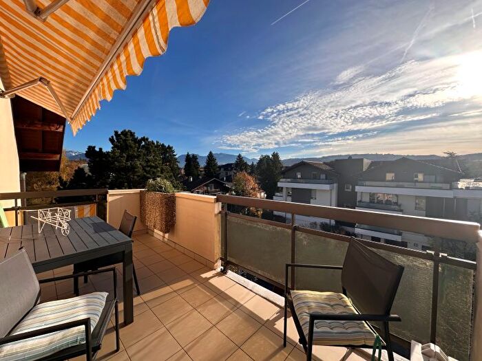 Appartement à vendre - Reignier-Ésery - 4 pièces - 3 chambres