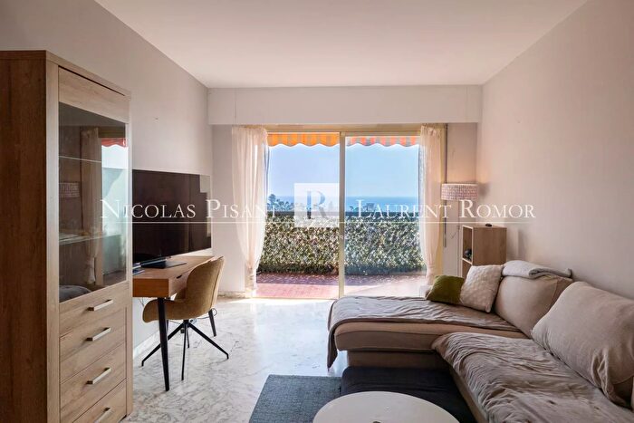 Appartement à vendre - Beaulieu-sur-Mer - 3 pièces - 2 chambres