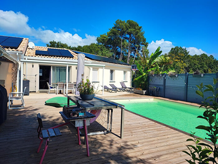 Maison à vendre - Gastes - 5 pièces - 4 chambres