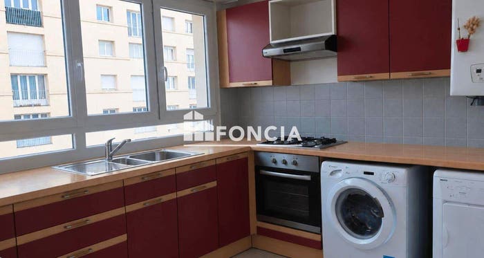 Kervaric-Kerichant-Lanveur, Lorient : Appartement 4 pièces à louer