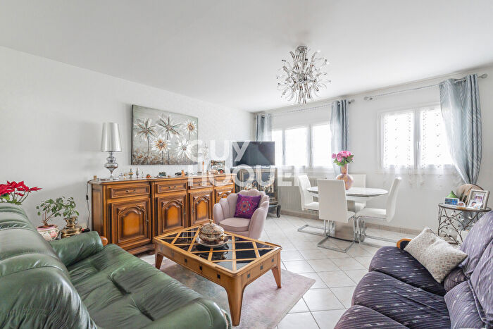 Maison à vendre - Villepreux - 4 pièces - 3 chambres