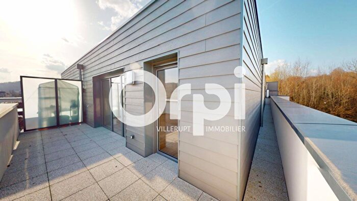 Appartement à louer - Mont-Saint-Martin - 4 pièces - 3 chambres