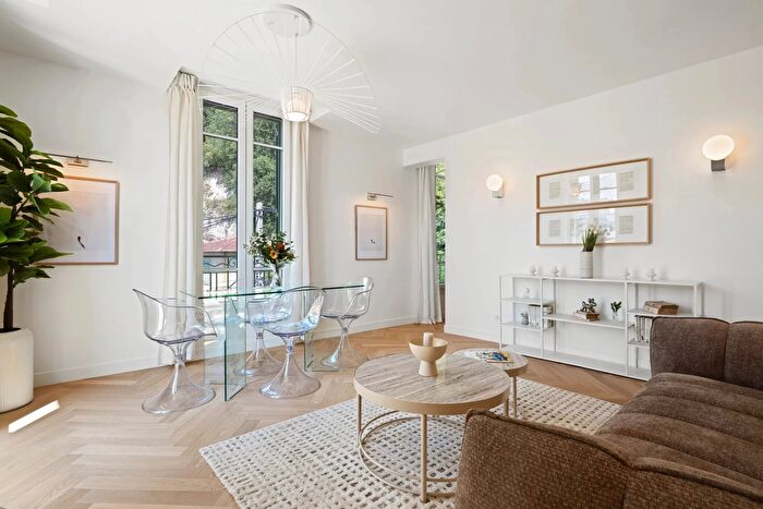 Appartement 3 pièces à vendre - Nice, Chambrun