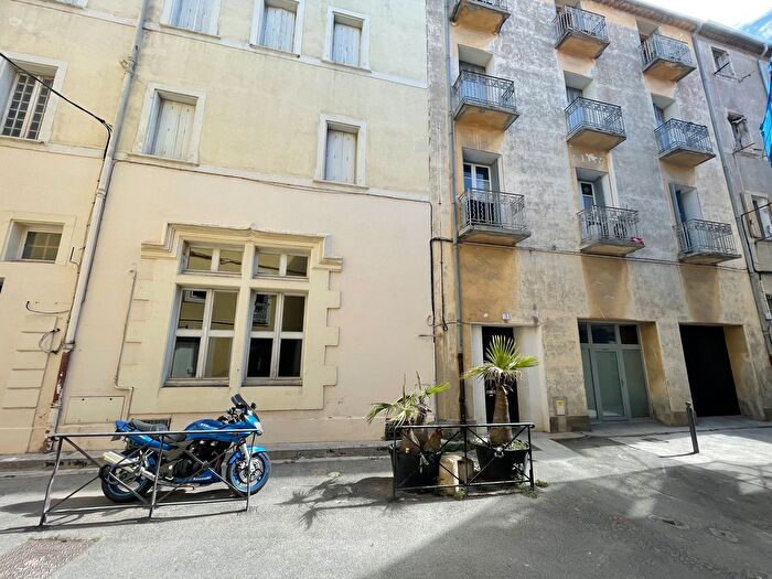 Maisons à vendre et appartements à louer - 1