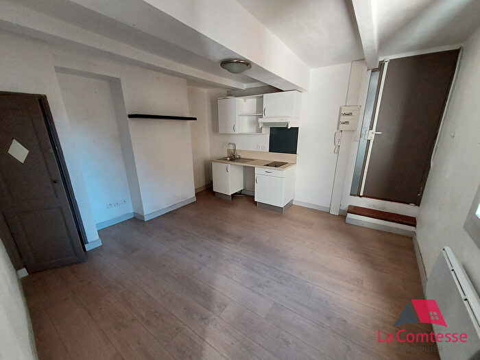 Appartement à louer - Aix-en-Provence, Centre-ville - 2 pièces - 1 chambre