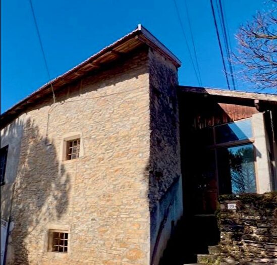 Maison à vendre - Crémieu - 5 pièces - 3 chambres