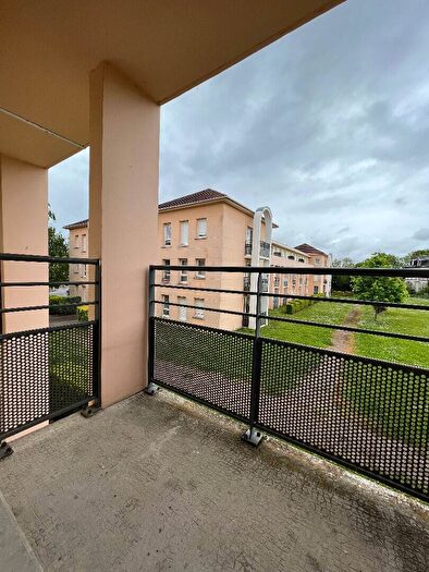 Briand Leclerc, Sens : Appartement 3 pièces à louer