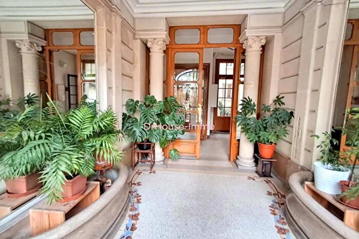 Appartement à vendre - Paris e , Ternes, Maillot - 3 pièces - 5 chambres