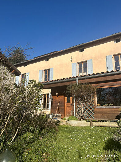 Maison à vendre - Reventin-Vaugris - 7 pièces - 4 chambres