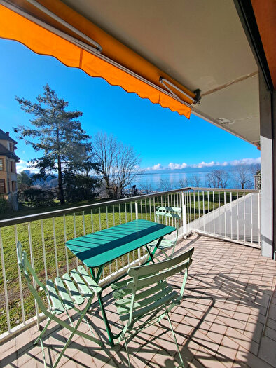 Appartement à vendre - Thonon-les-Bains, Est - 3 pièces - 2 chambres