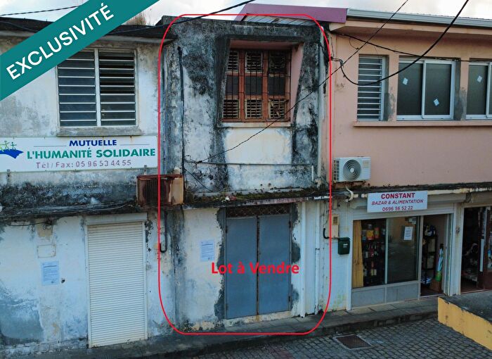 Maison à vendre - Le Lorrain - 2 pièces - 1 chambre