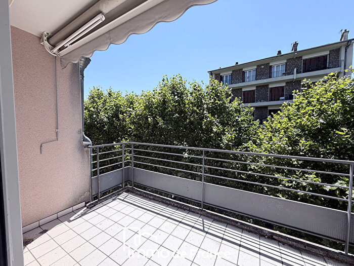 Appartement 3 pièces à Rodez, Centre historique, Vieux-Rodez, à vendre