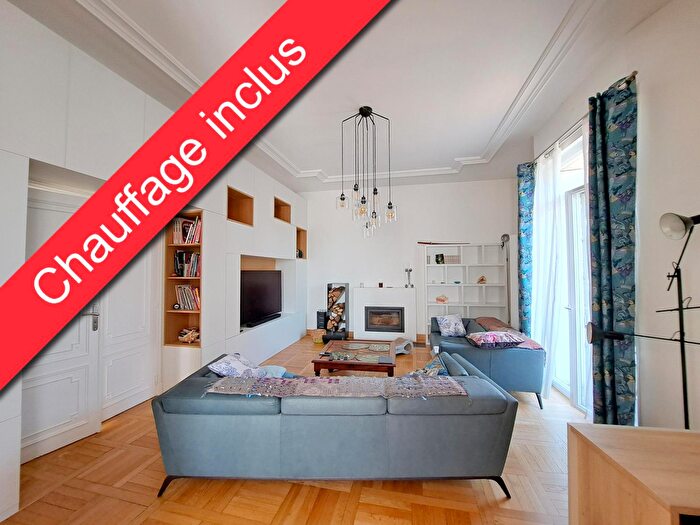 Appartement à louer - Tours, Centre-ville - 5 pièces