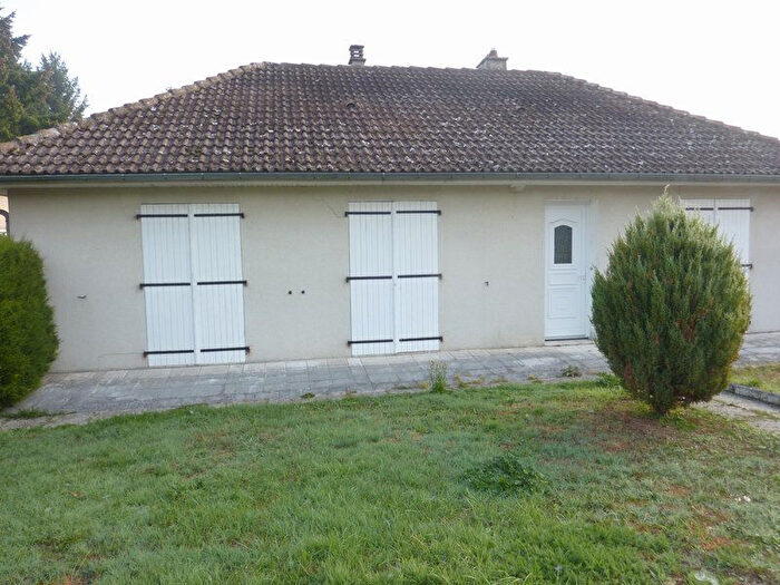 Maison 4 pièces à Saulgé, à vendre