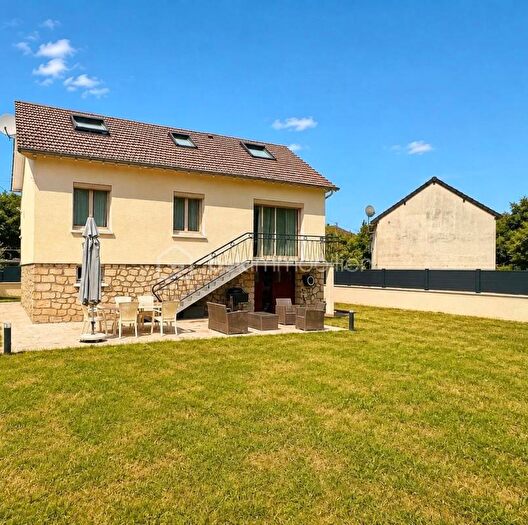Bornel : Maison 6 pièces à vendre