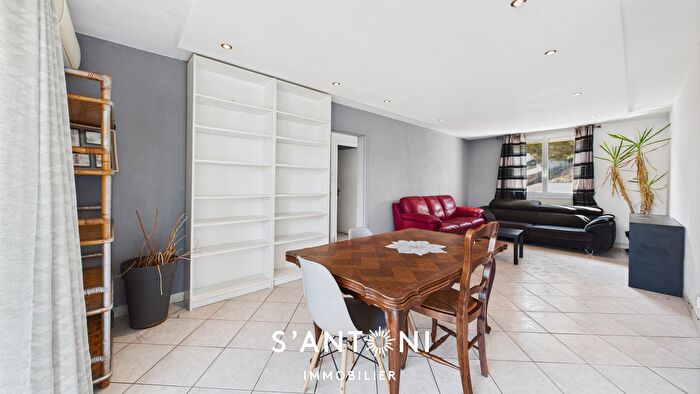 Appartement à vendre - Sète, Château Vert - 3 pièces - 2 chambres