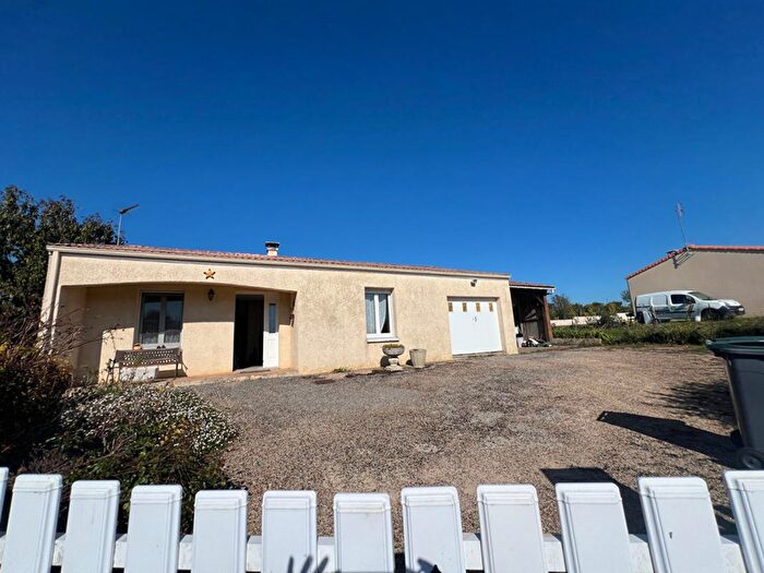 Maison à vendre - Saivres - 4 pièces - 3 chambres