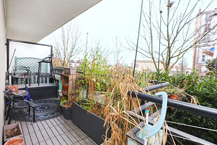 Appartement à vendre - Montreuil, Villiers, Barbusse - 2 pièces - 1 chambre