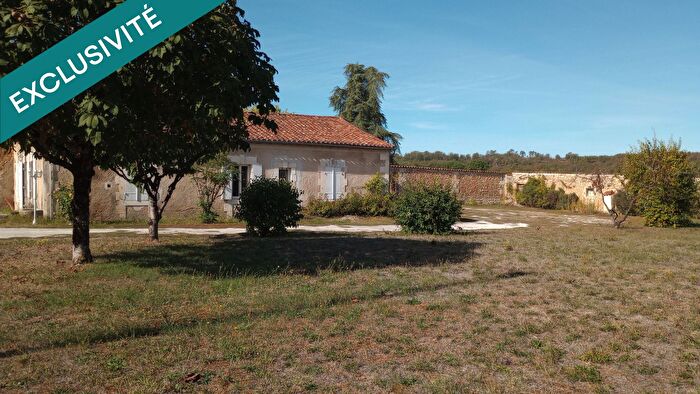 Pillac - Maison 3 pièces à vendre