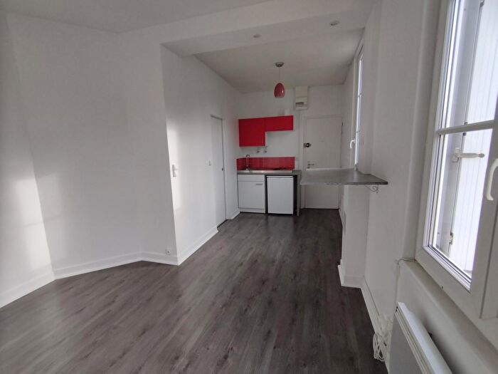 Appartement à louer - Orléans, Saint-Vincent, Pasteur - 2 pièces - 1 chambre