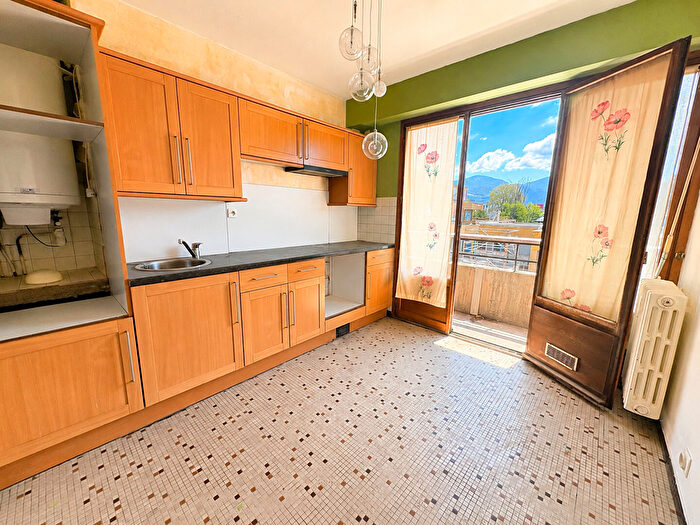 Appartement 1 pièce à vendre à Chambéry, Centre-ville