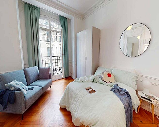 Cambronne-Garibaldi, Paris 15ème arrondissement : Appartement 6 pièces à louer