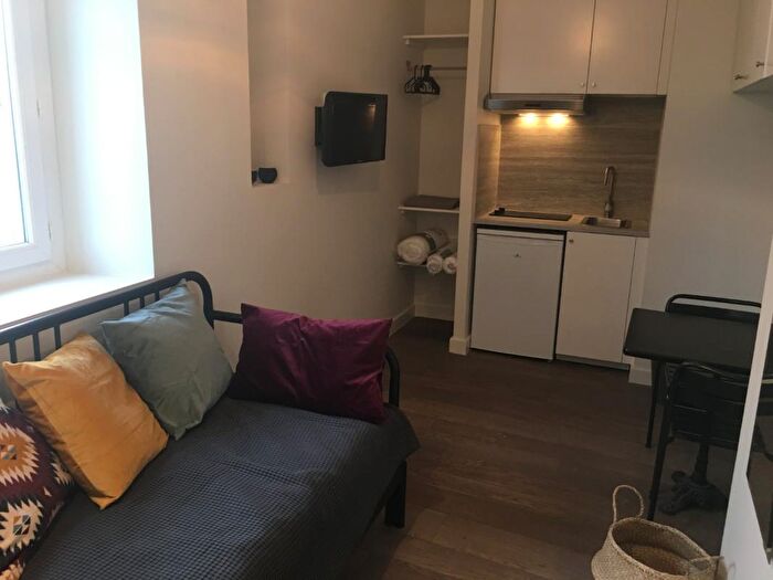 Appartement à vendre - Marseille e , Vauban - 1 pièce