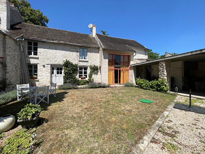 Maison à vendre - La Ferté-Alais - 7 pièces - 4 chambres