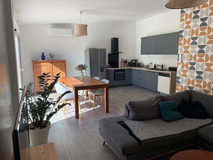 Maison à vendre - Lalinde - 3 pièces - 2 chambres