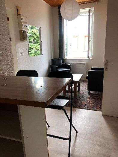 Appartement à louer - Jargeau - 2 pièces - 1 chambre