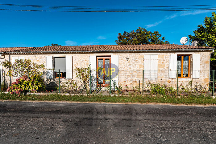 Maison à vendre - Queyrac - 5 pièces - 4 chambres