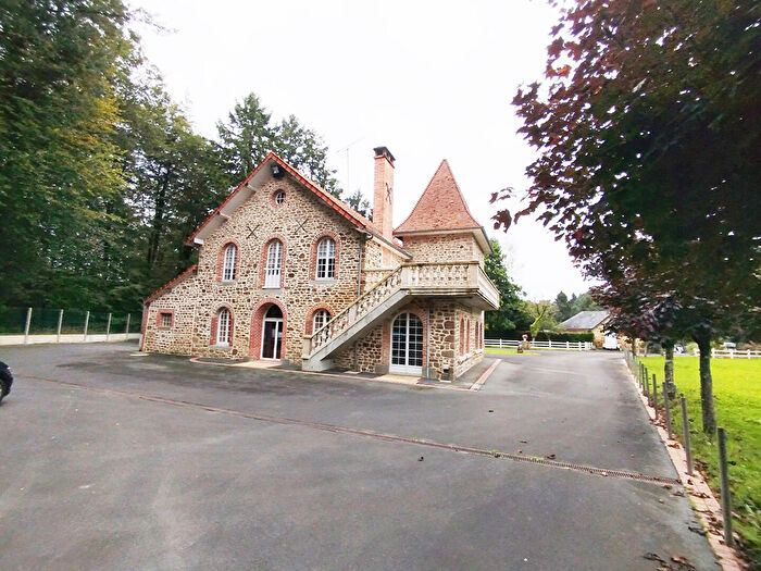 Maison à vendre - Landéan - 9 pièces - 6 chambres