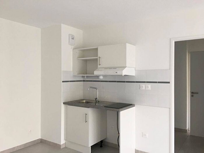 Appartement 2 pièces à La Barasse, Marseille ème arrondissement, à louer