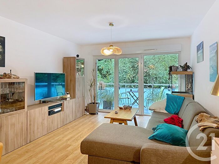 Appartement à vendre - Déville-lès-Rouen - 3 pièces - 2 chambres