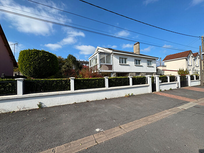 Maison à vendre - Charleville-Mézières, Etion - 7 pièces - 4 chambres