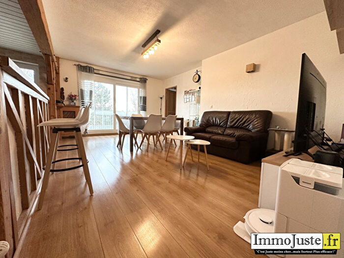 Appartement à vendre - Élancourt - 5 pièces - 4 chambres