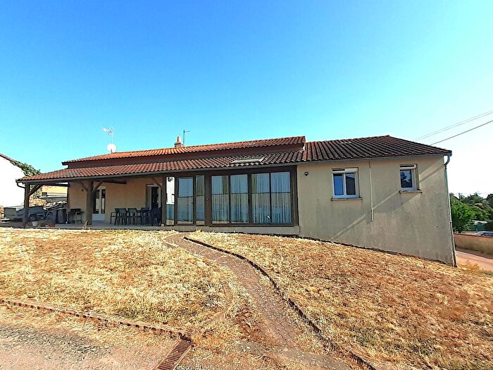 Maison 6 pièces à vendre à Sainte-Radegonde