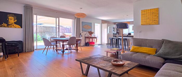 Saint-Genis-les-Ollières - Maison 6 pièces à vendre