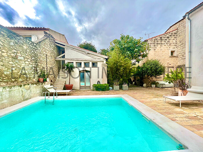 Maisons à vendre et appartements à louer - 1