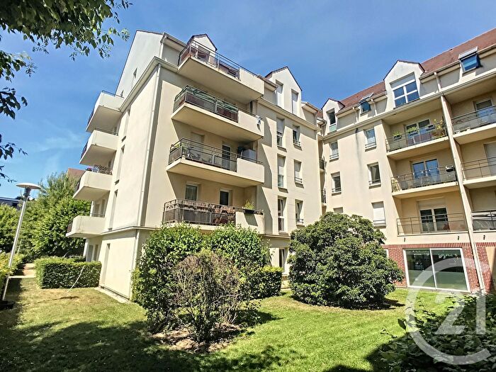 Appartement à louer - Margny-lès-Compiègne - 3 pièces - 2 chambres