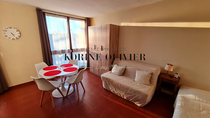 Appartement à vendre - Gréoux-les-Bains - 1 pièce