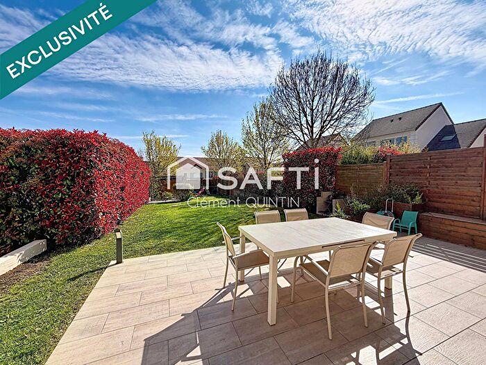 Maison à vendre - Plaisir, Gâtines, Boissière, Mare aux Saules - 5 pièces - 4 chambres