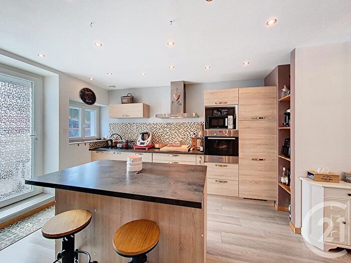 Maison à vendre - Saint-Germain-Laprade - 5 pièces - 3 chambres